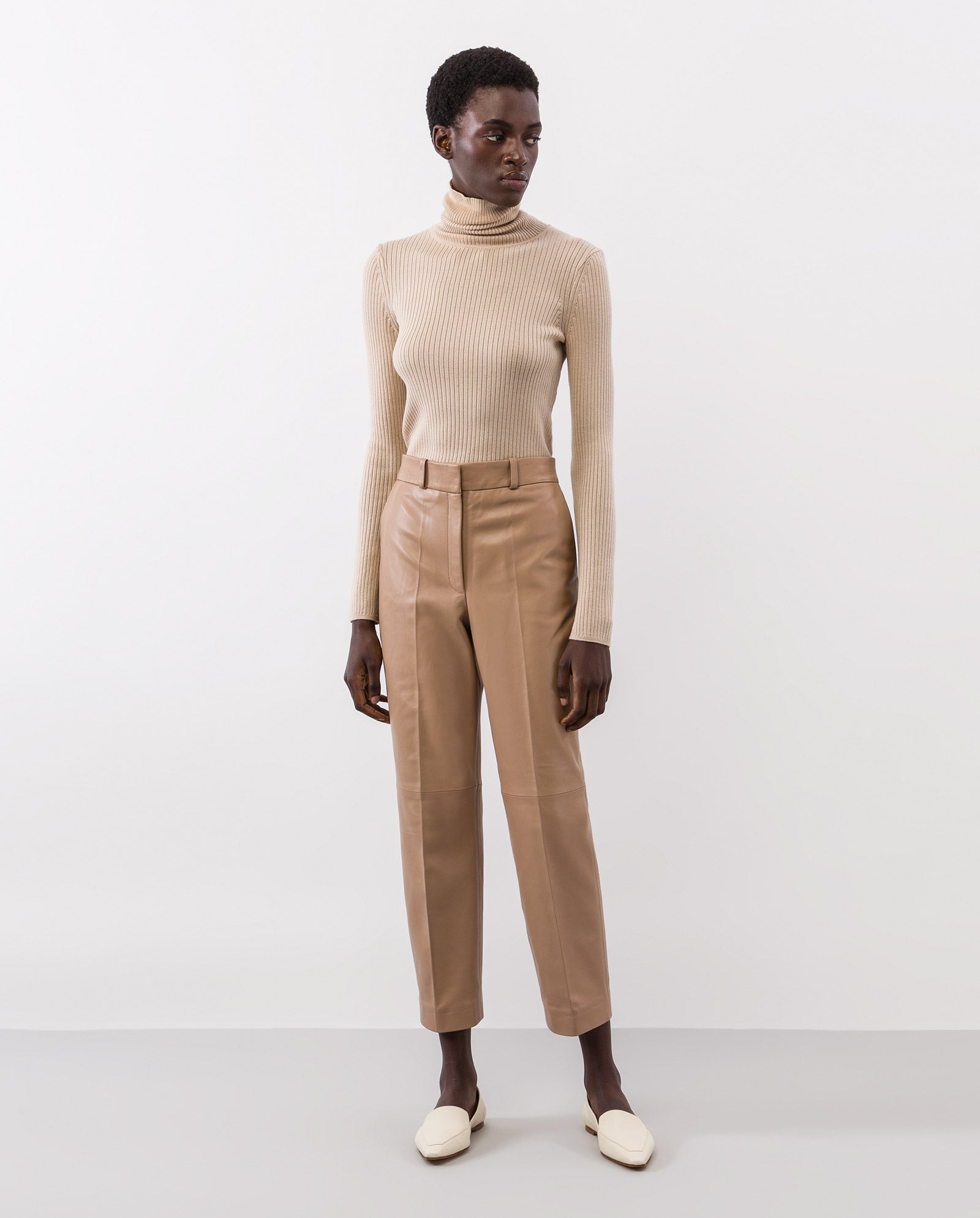 IVY OAK LAURA Pants | Renoon